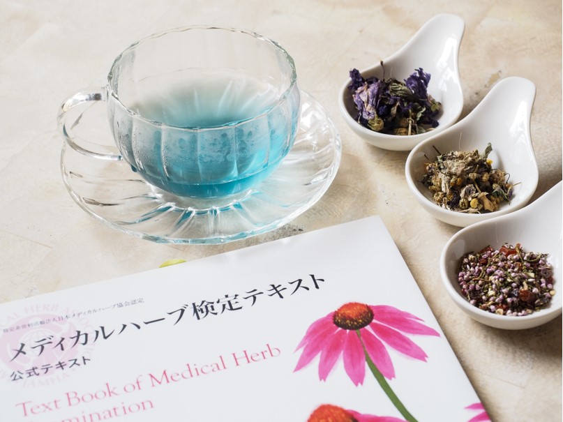 【ハーブレッスン】新講座のご案内～メディカルハーブ基本の15種で健康美人に！ | PhytoLab